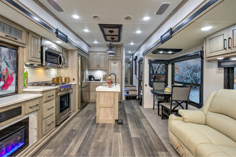 Best Couple's Coaches of 2023 | Heartland RVs