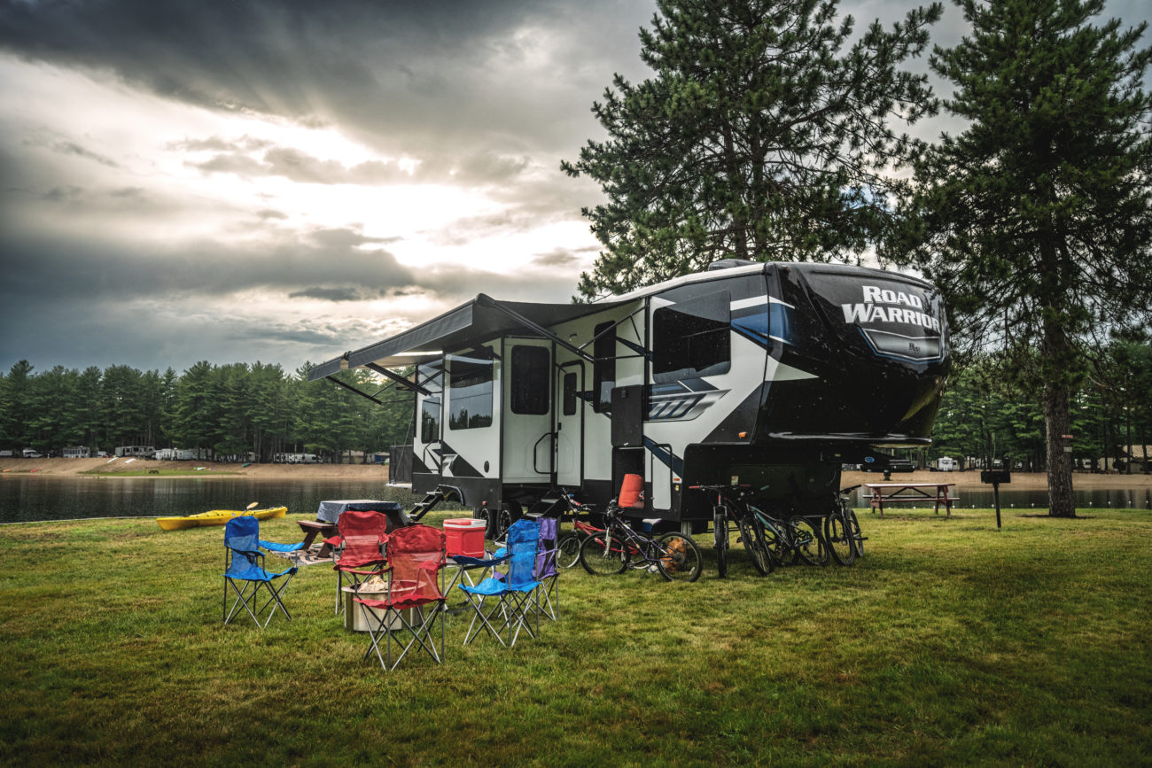 RV Essentials List for Beginners and Packing Tips for RV Camping