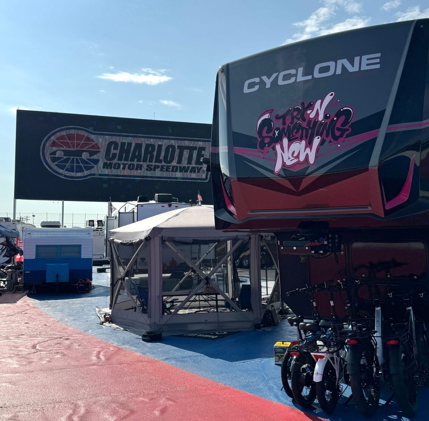 Off to the Races: The Best RV-Friendly NASCAR Speedways - Heartland RV